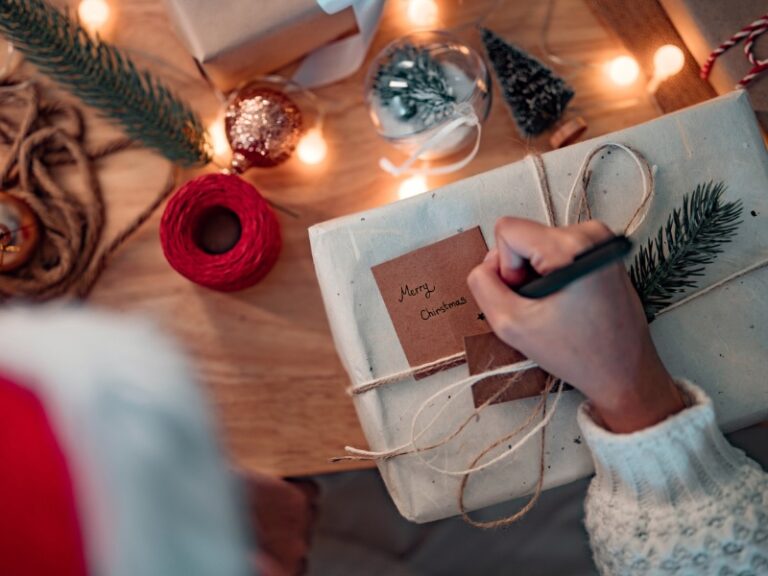 Creative and eco-friendly gift tag ideas - The Zero Waste Family®